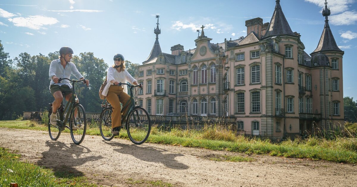 Fietsen en wandelen langs kastelen | Meetjesland